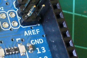 Tutorial – the Arduino AREF Pin – tronixstuff.com
